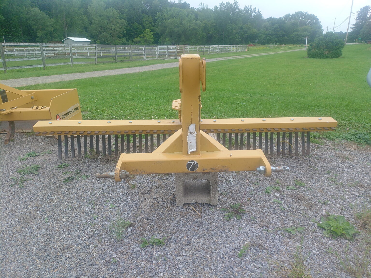 Machinery & Consignment Auction - Empire Livestock